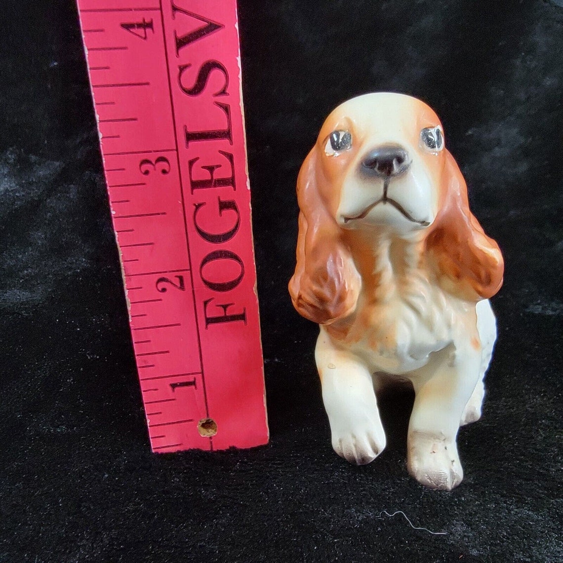 Cocker Spaniel Puppy Dog Figure Ceramic White Seated Paw Raised Japan ...