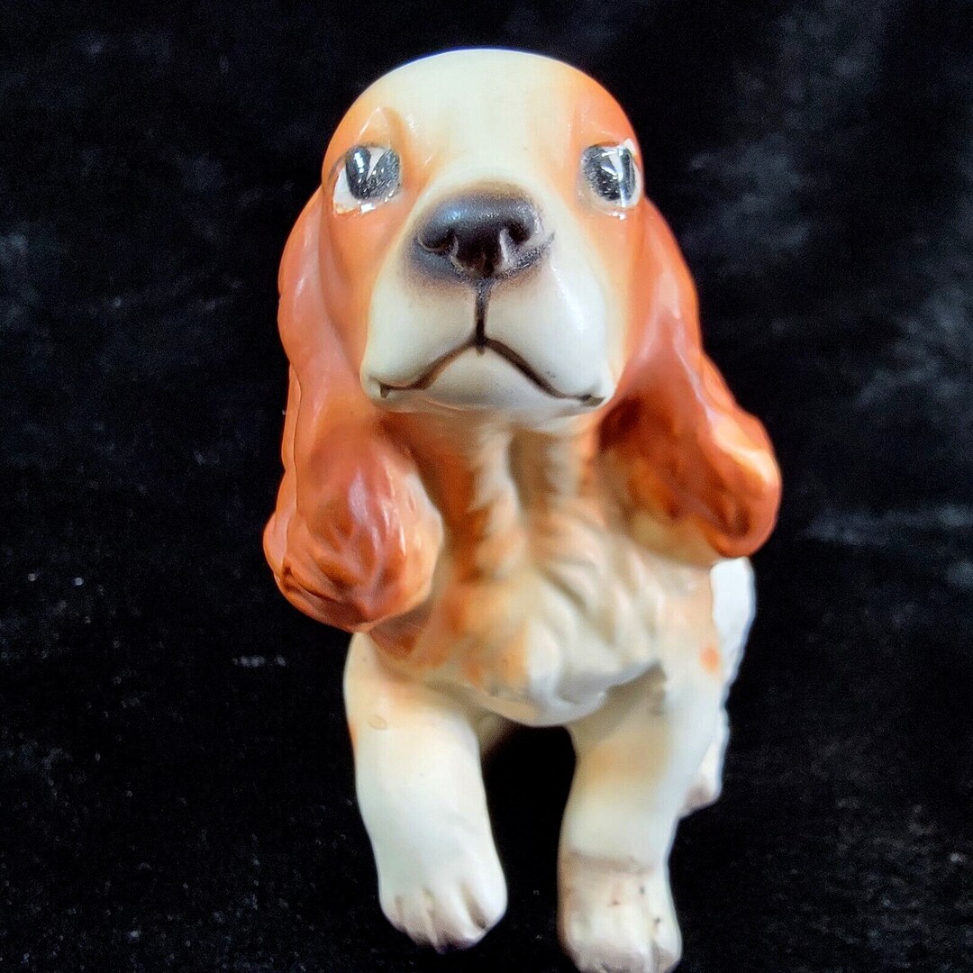 Cocker Spaniel Puppy Dog Figure Ceramic White Seated Paw Raised Japan ...