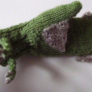 PATTERN: T-rex Tyrannosaurus Dinosaur Mittens (for Adult or Child ...