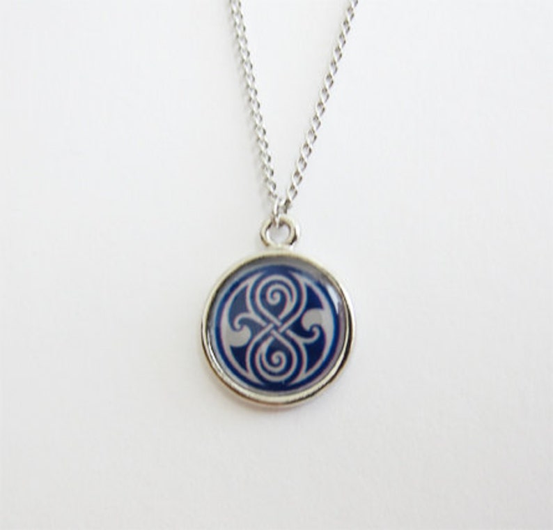 Seal of Rassilon Necklace Tardis Blue and Silver - Etsy