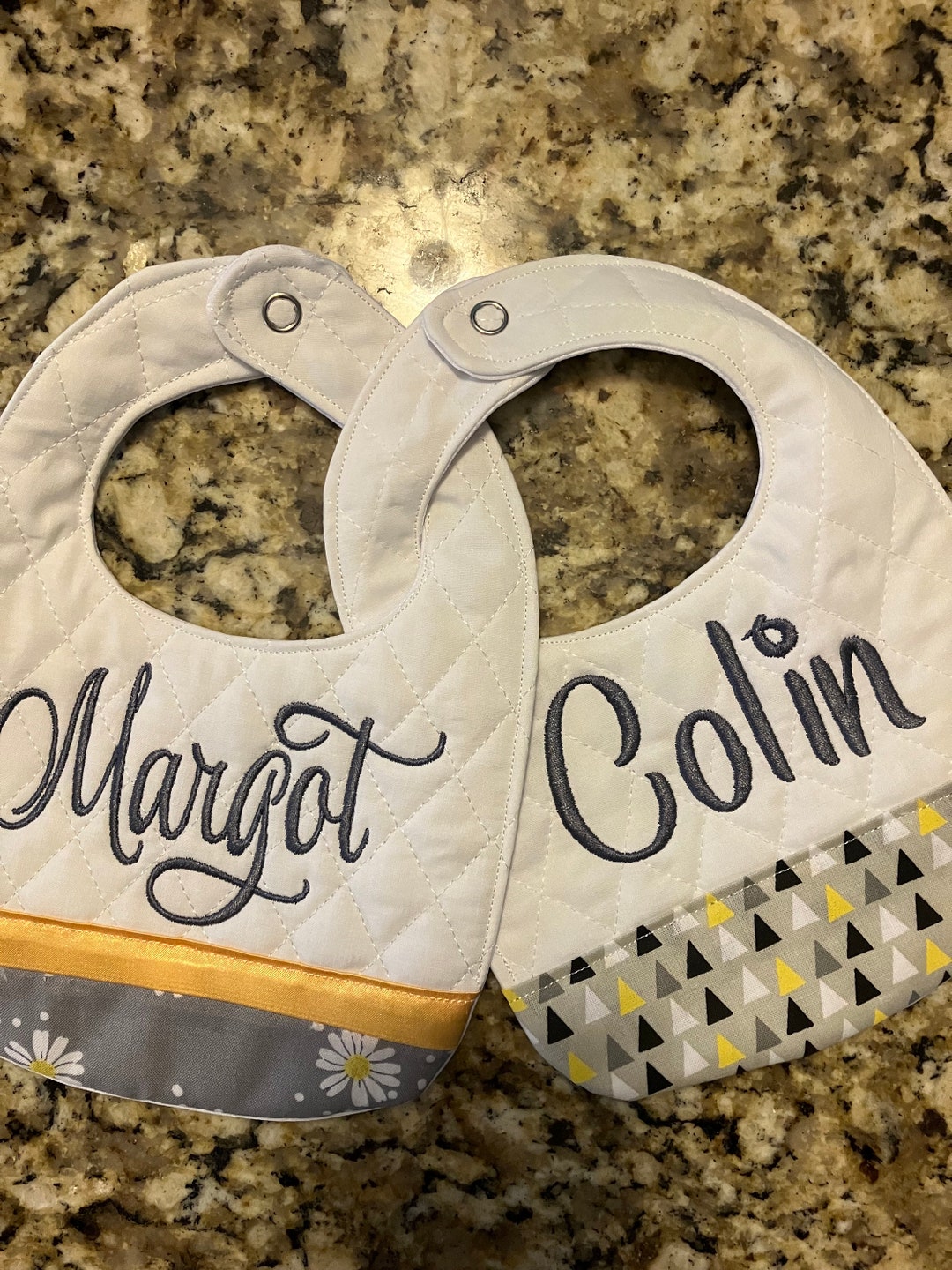 Personalized Burp Cloth and Bib, Daisy, Flowers - Etsy