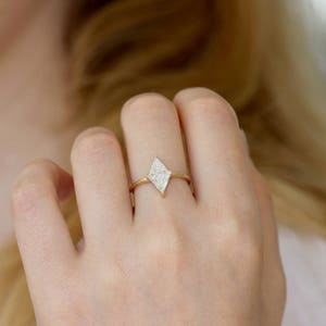 Rhombus Engagement Ring, One Carat Engagement Ring, Geometrical ...