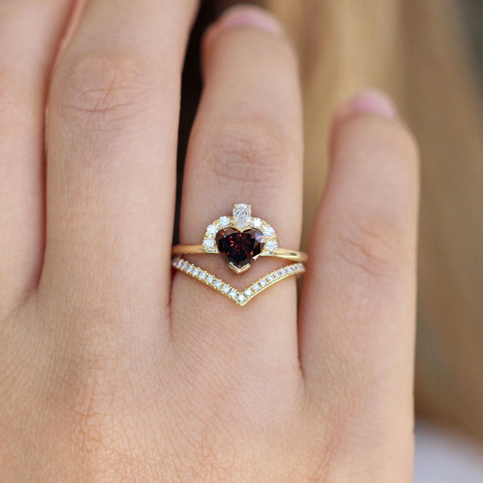 Chevron Diamond Ringgold Chevron Bandtiny Diamonds - Etsy