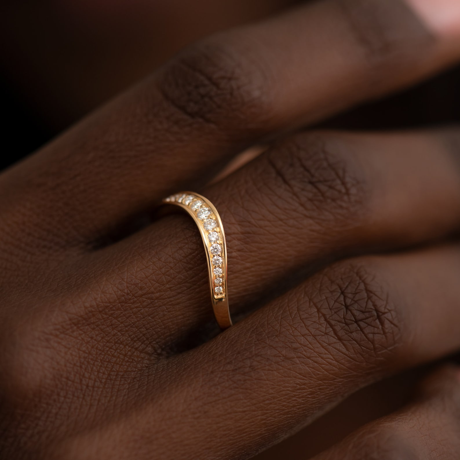 Elliptic Curve Brilliant Diamond Wedding Band - Etsy