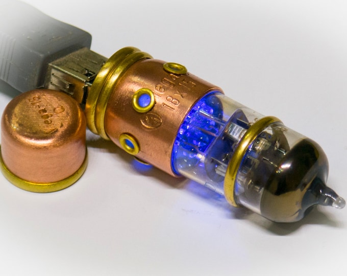 Steampunk USB Flash Drive - Alien DNA Arrow - USB 3.0 - 16GB/32GB/64GB ...