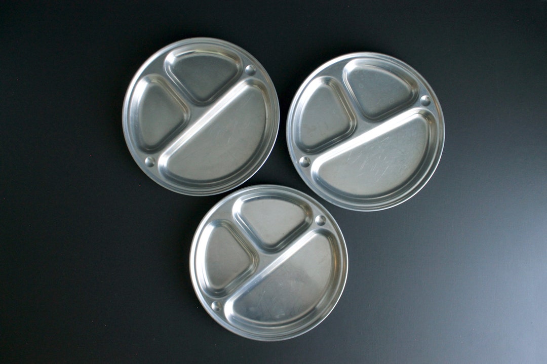 Vintage Divided Aluminum Dinner Plates Camping Picnic Sectioned ...