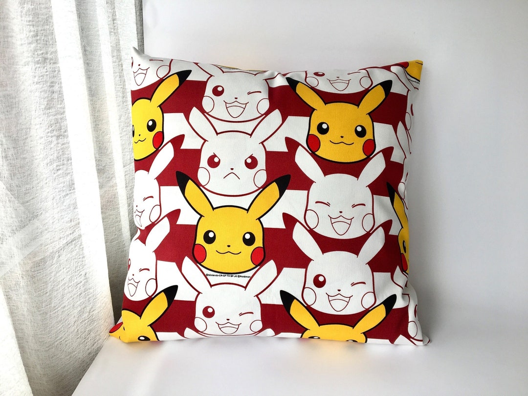 Japanese Anime Character Pillow Case, Japanese Kawaii Manga Character ...