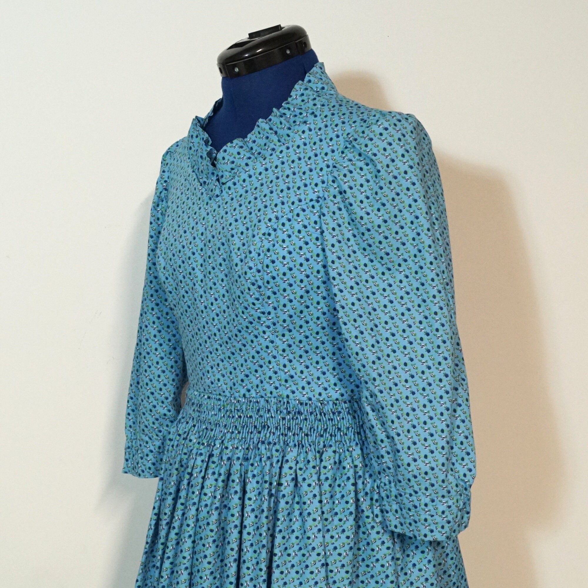 Traditional Dress in Light Blue Floral Fabric, Half-length Sleeves - Etsy