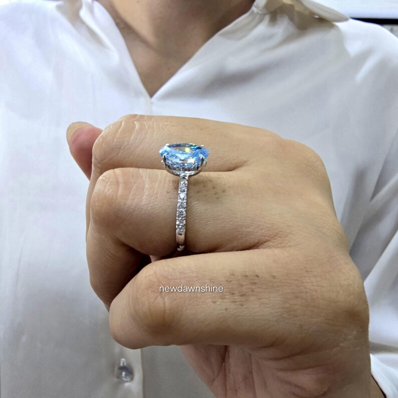 Buy Blue Color Oval Diamond Ring , 0.50 - 4 CT, IGI Certified Lab Grown ...
