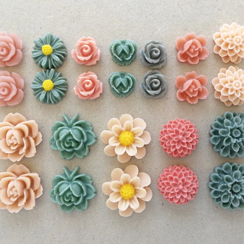 Resin Flowers - Etsy
