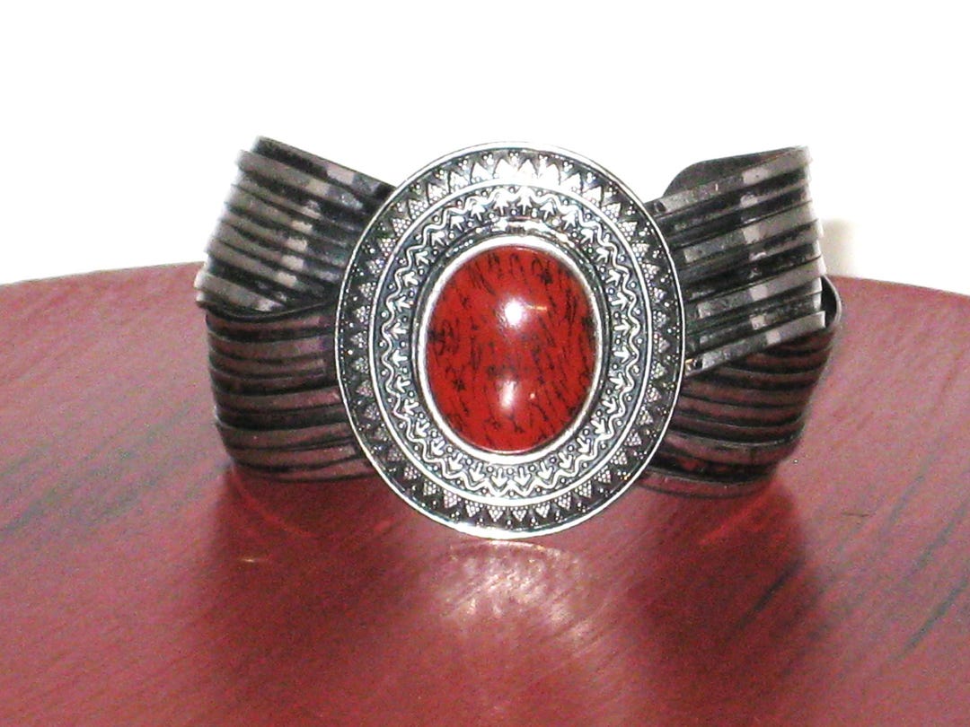 Red Spice Cuff Bracelet - Premier Designs - Etsy