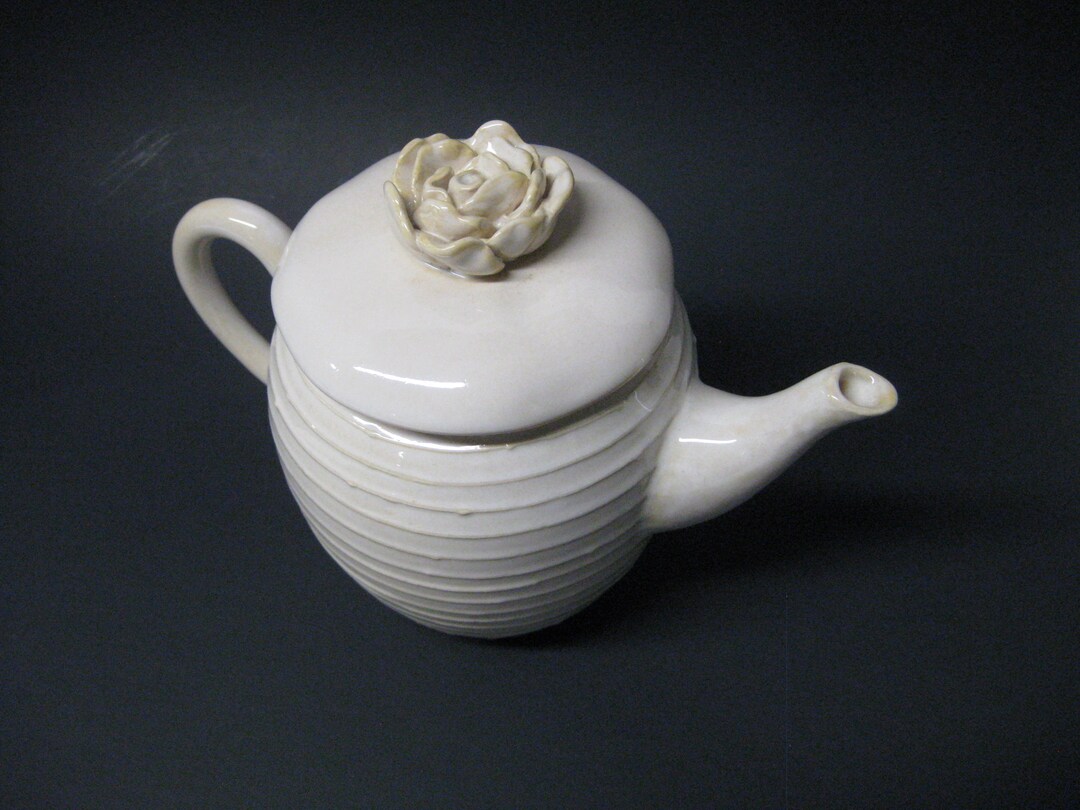 Vintage Tea Pot for Two, Ceramic Hallmark Teapot, Home Decor - Etsy