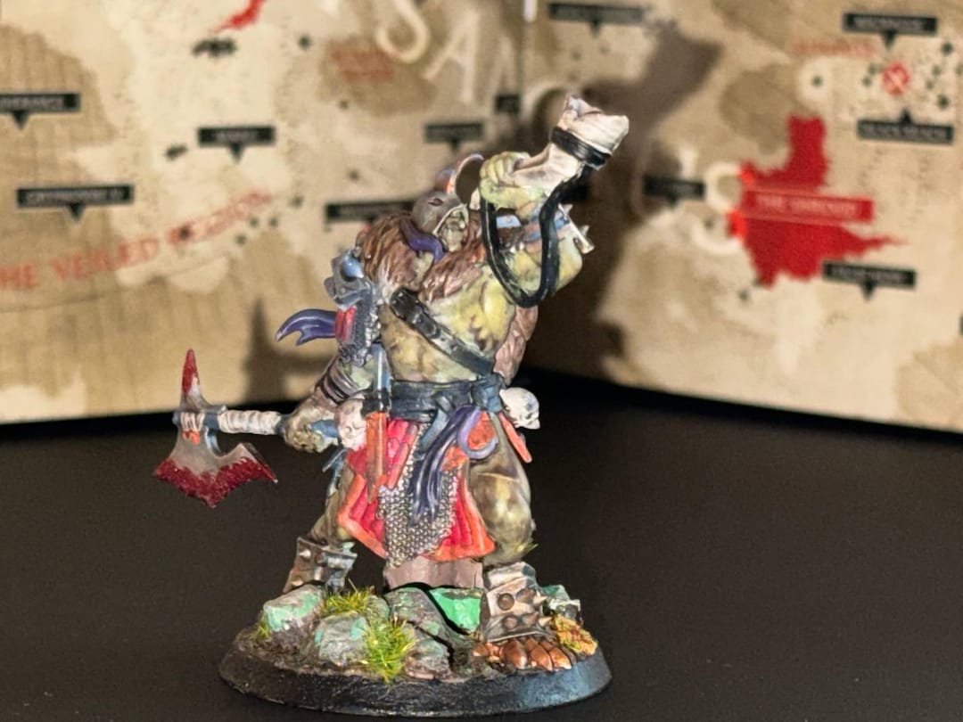 Chef orc à la hache | Figurine miniature en résine peinte à la main ...