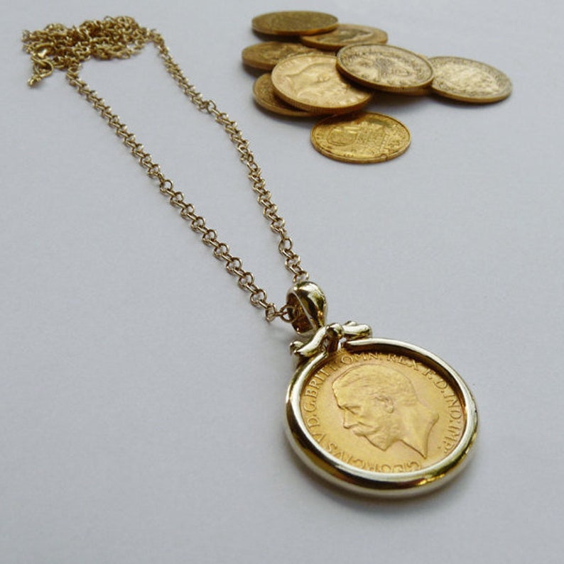 Sovereign Coin Pendant Medallion Gold Pendant Necklace | Etsy Israel