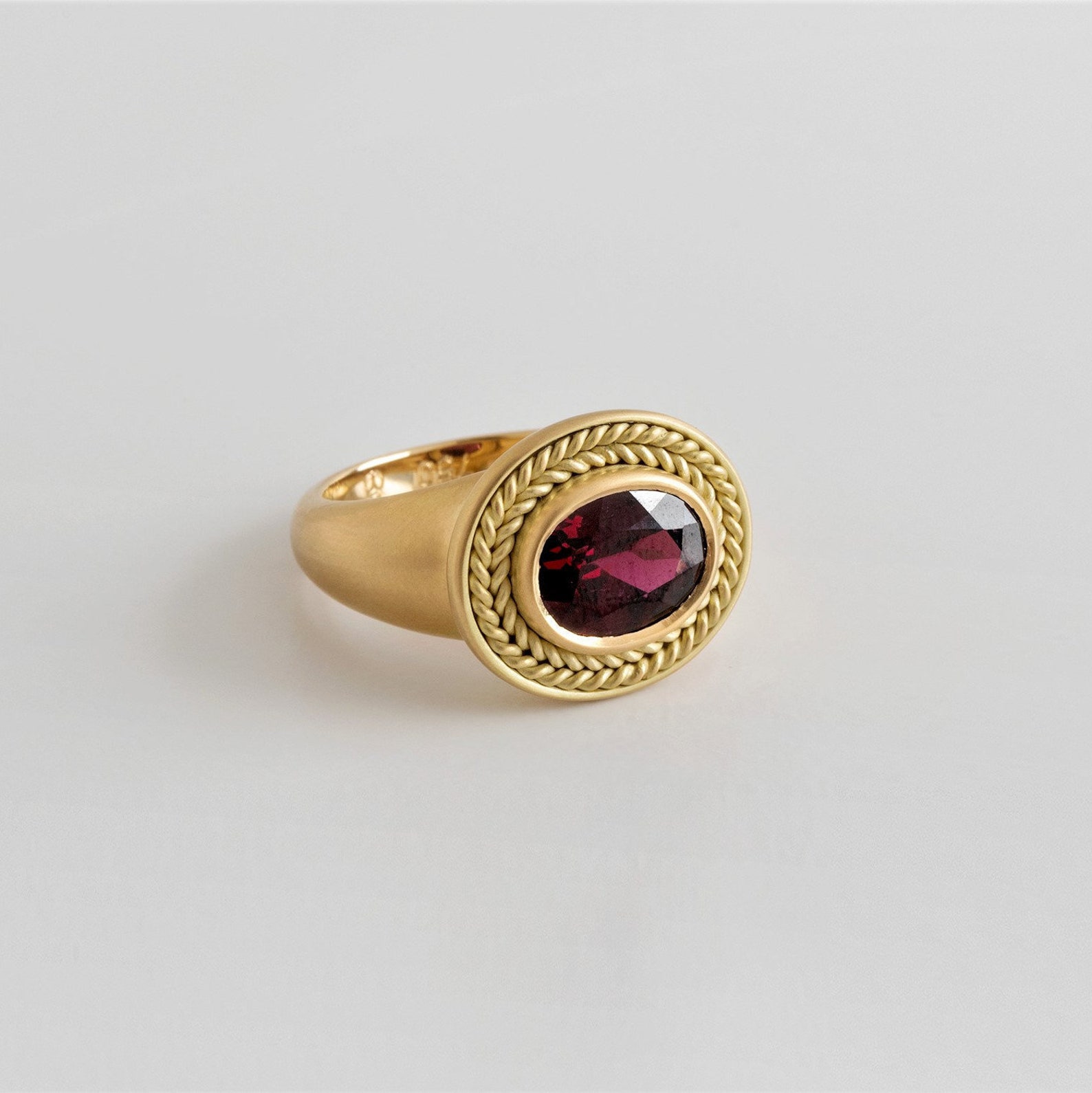 18k Gold Garnet Natural Red Braids Ring Estate Ring - Etsy