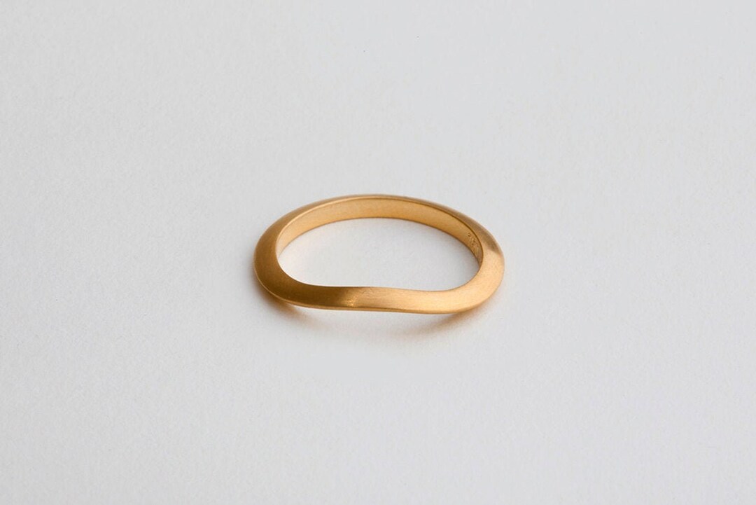 Gold Curved Band Sway Ring Stack Wedding 14K 18K Gold Ring - Etsy