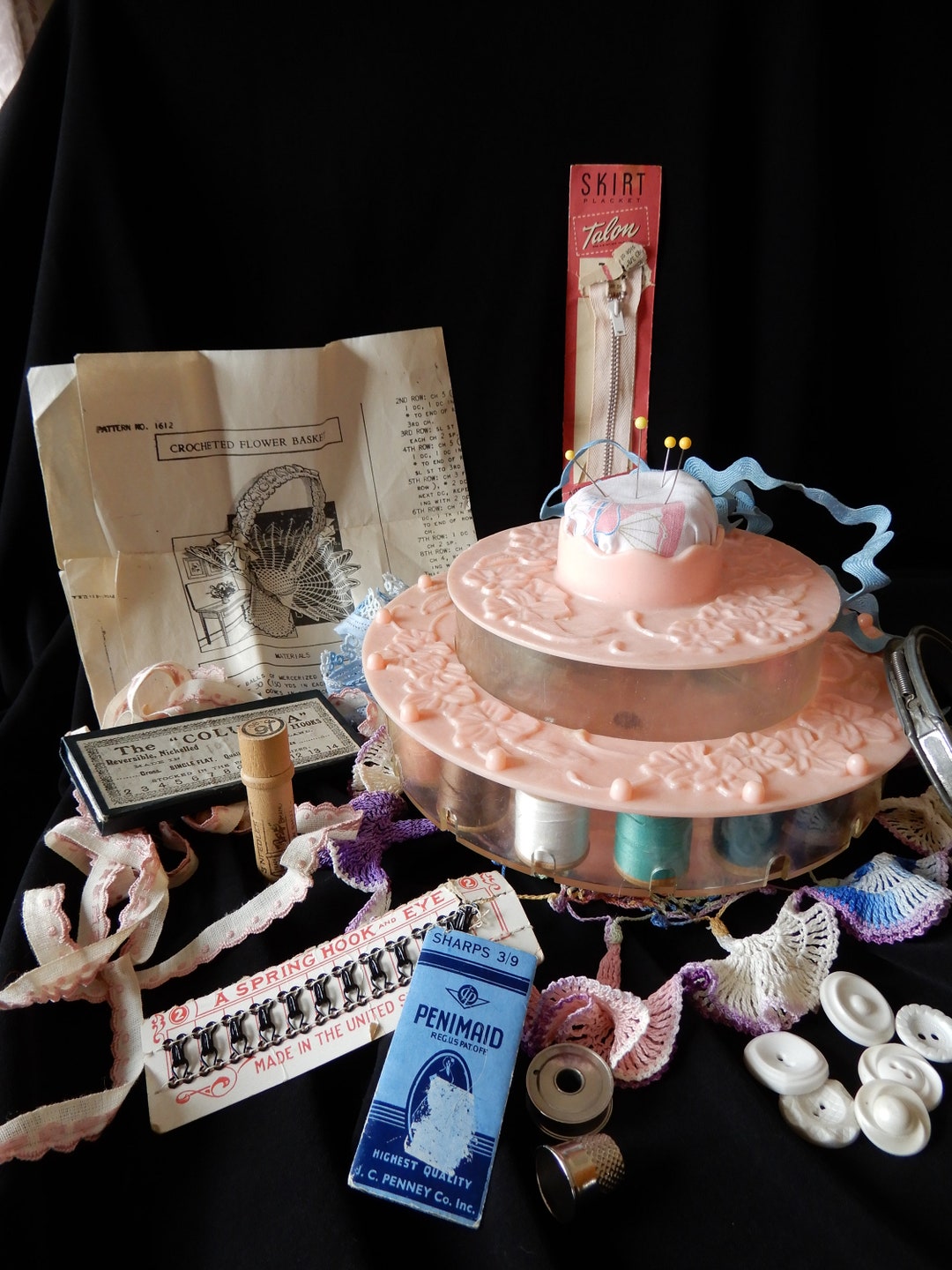 Vintage Sewing Caddy With Retro Notions, 8.5" Wide, Pink Plastic, 15 ...