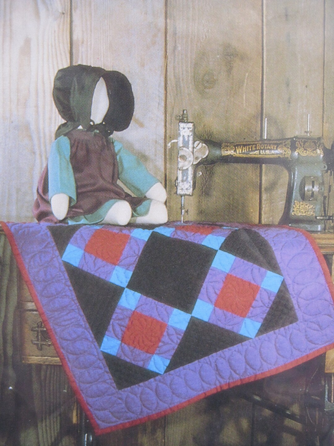 Amish Doll and Quilt Pattern, Amity Publications 004 From 1983, Makes ...
