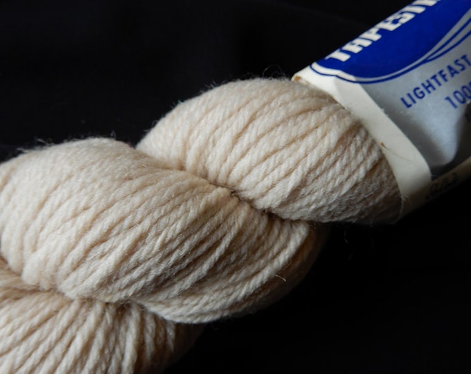 Vintage Bucilla Tapestry Wool, 5 Skeins Available, Each Skein 100 Yard ...