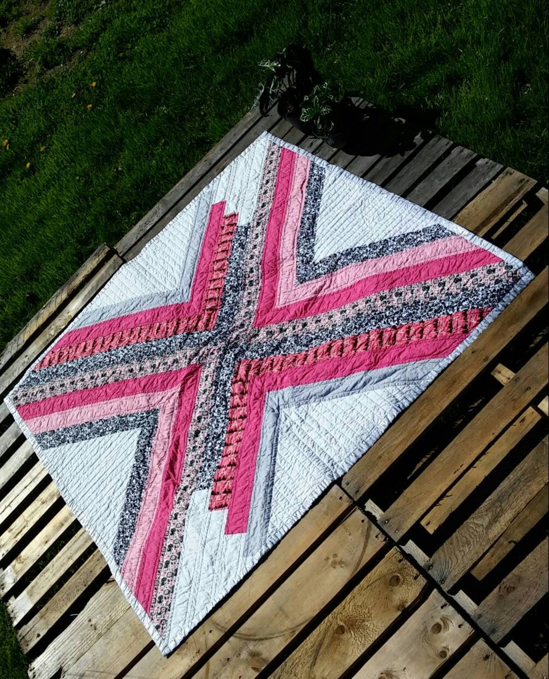 Modern Symmetrical Lap Quilt (made to Order) - Etsy