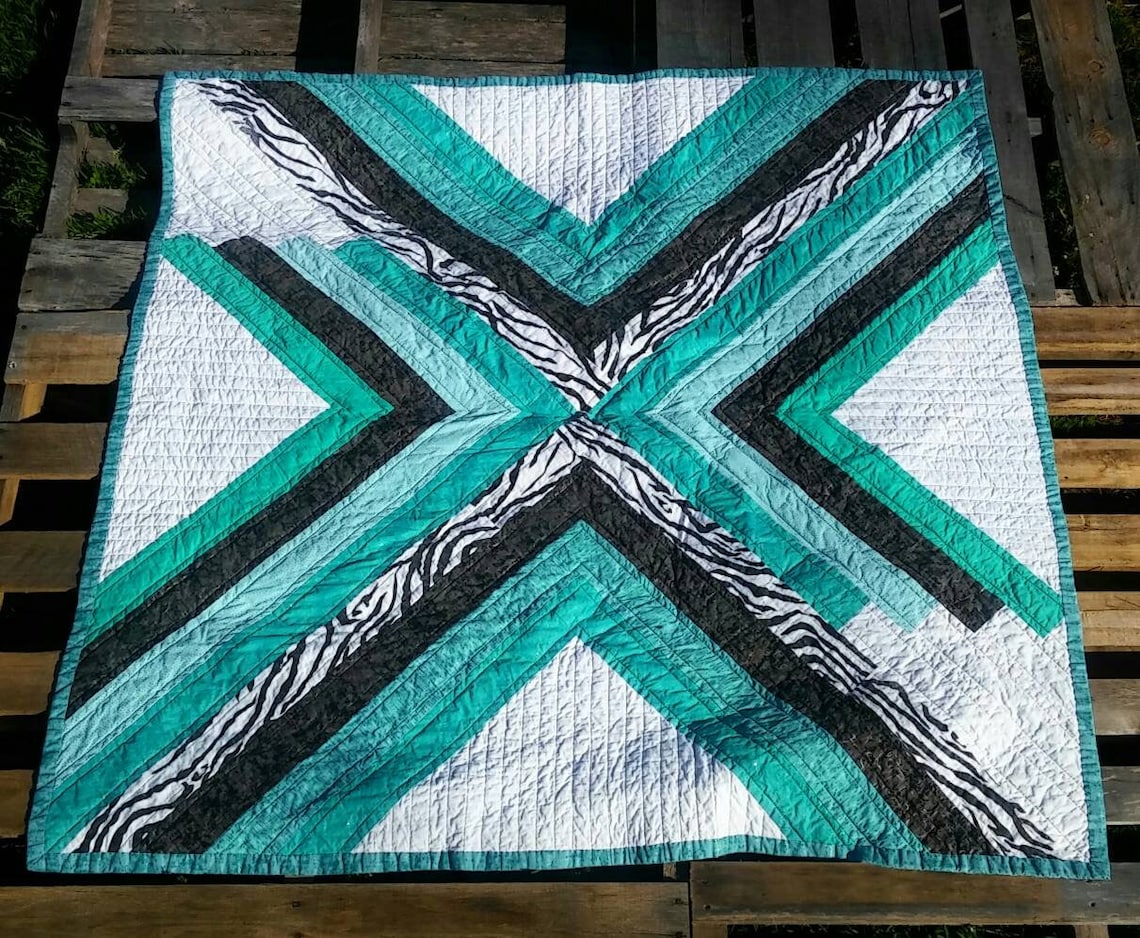 Modern Symmetrical Lap Quilt (made to Order) - Etsy