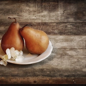 Pear Wall Art - Rustic Country Kitchen Artwork, Cottage Farmhouse Decor ...