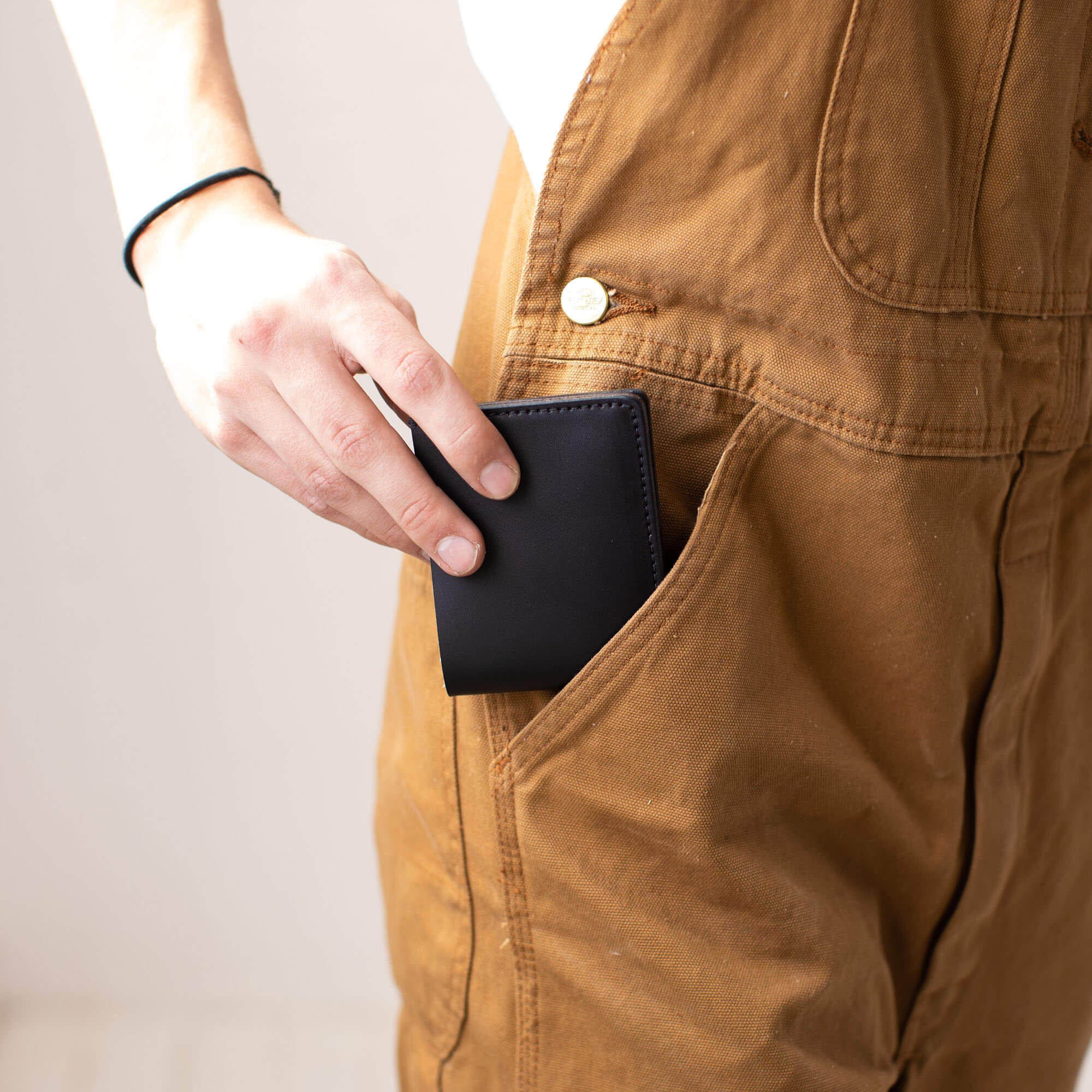 Personalized Leather Bifold Mens Wallet, ID Holder, Fathers Day Gift ...