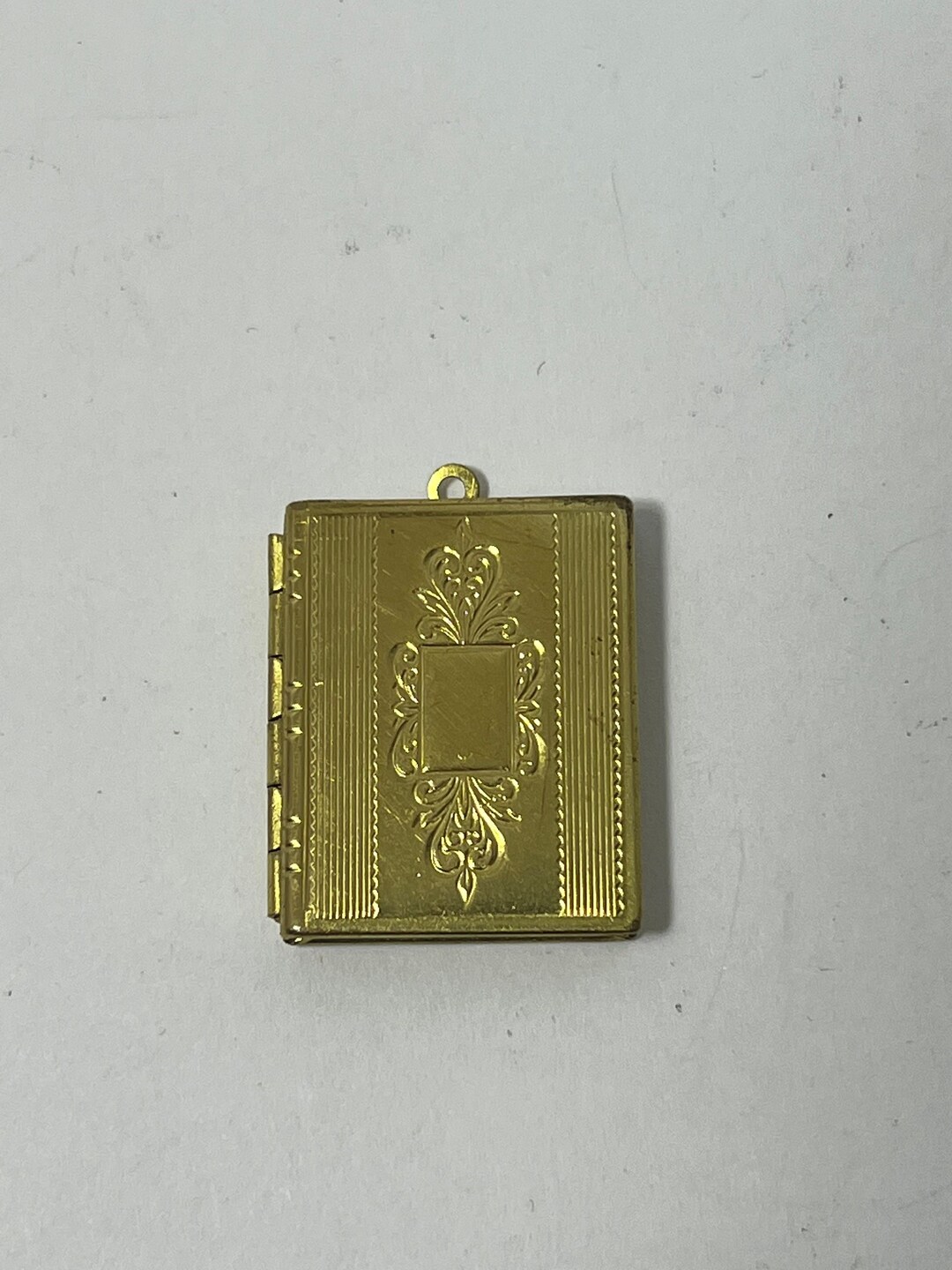 Vintage Gold Toned Book Locket - Etsy