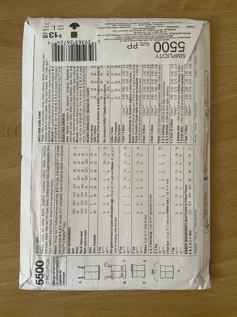 Simplicity 5500 00s Top With Halter Neck and Gathered Bust, Ruffled or ...