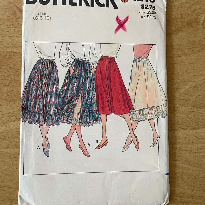 Ruffle Pocket - Etsy