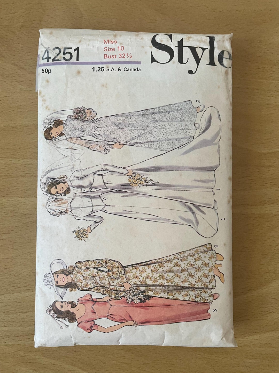 Style 4251 Vintage 70s Wedding or Bridal Dresses With High Bodice ...