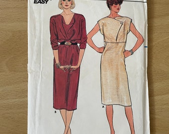 Vogue 9715 Vintage 80s Loose Straight Dress With Extended Shoulders ...