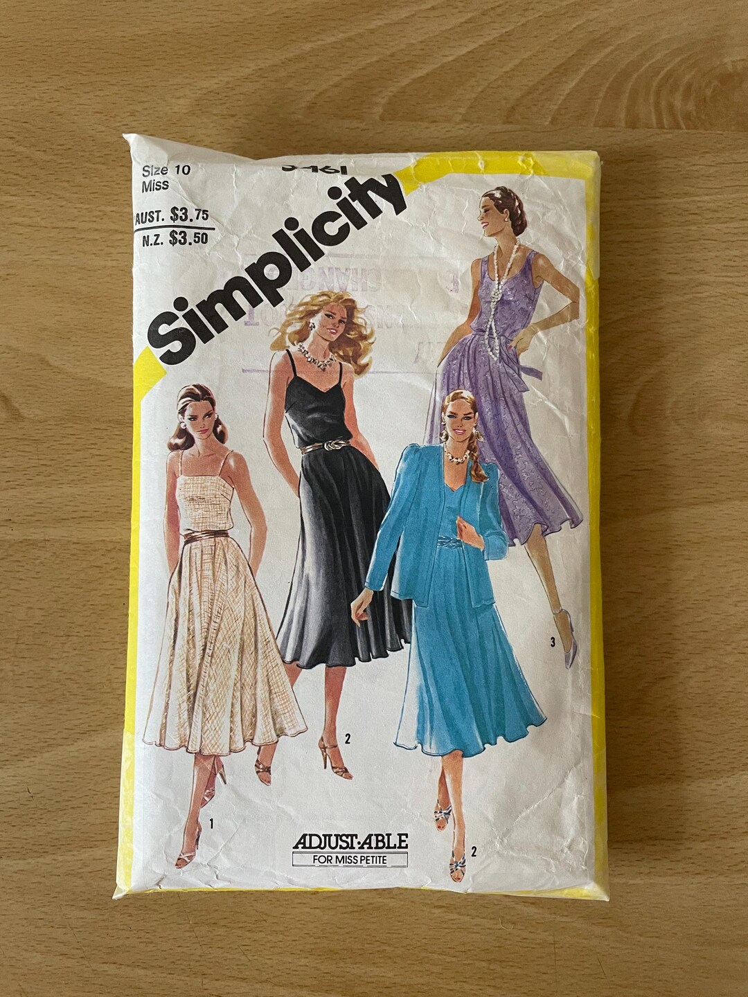 Simplicity 5461 Vintage 80s Dress With Full Flared Skirt, Shoulder ...