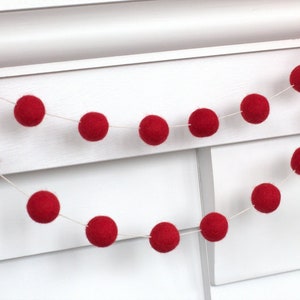 Red Felt Ball Garland christmas Valentines Holiday Wedding Party ...