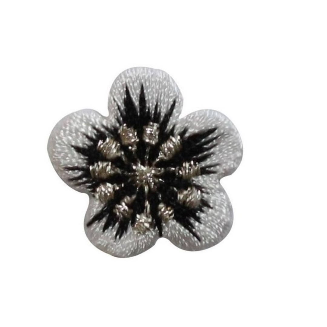 ID 6819 Black Silver Flower Patch Symbol Blossom Embroidered Iron on ...