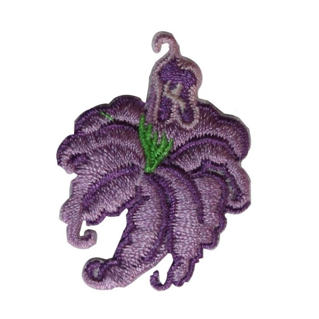 ID 6499 Purple Lily Flower Patch Iris Blossom Lilac Embroidered Iron on ...