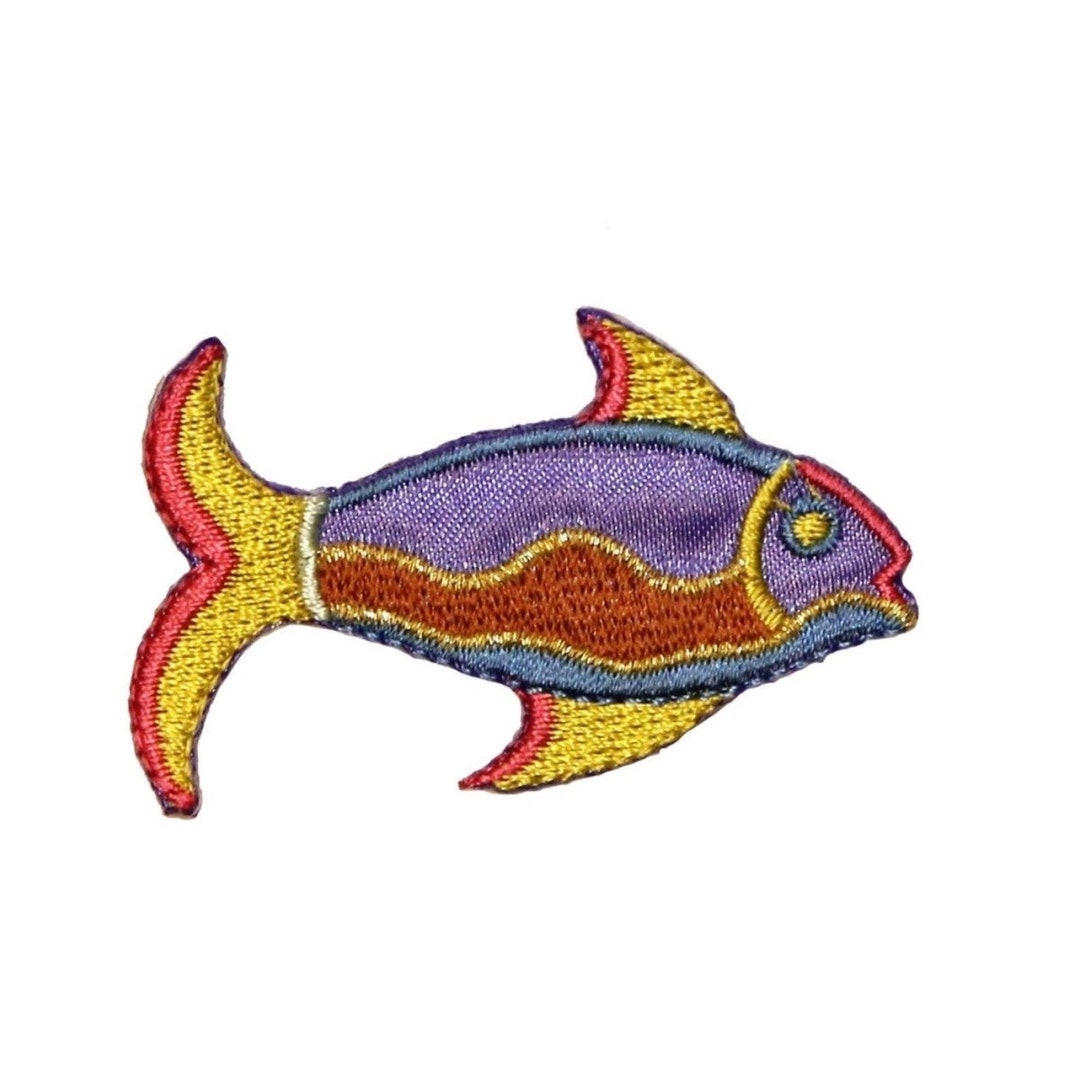 ID 0212 Tropical Blue Fin Jack Fish Patch Ocean Sea Embroidered Iron on ...