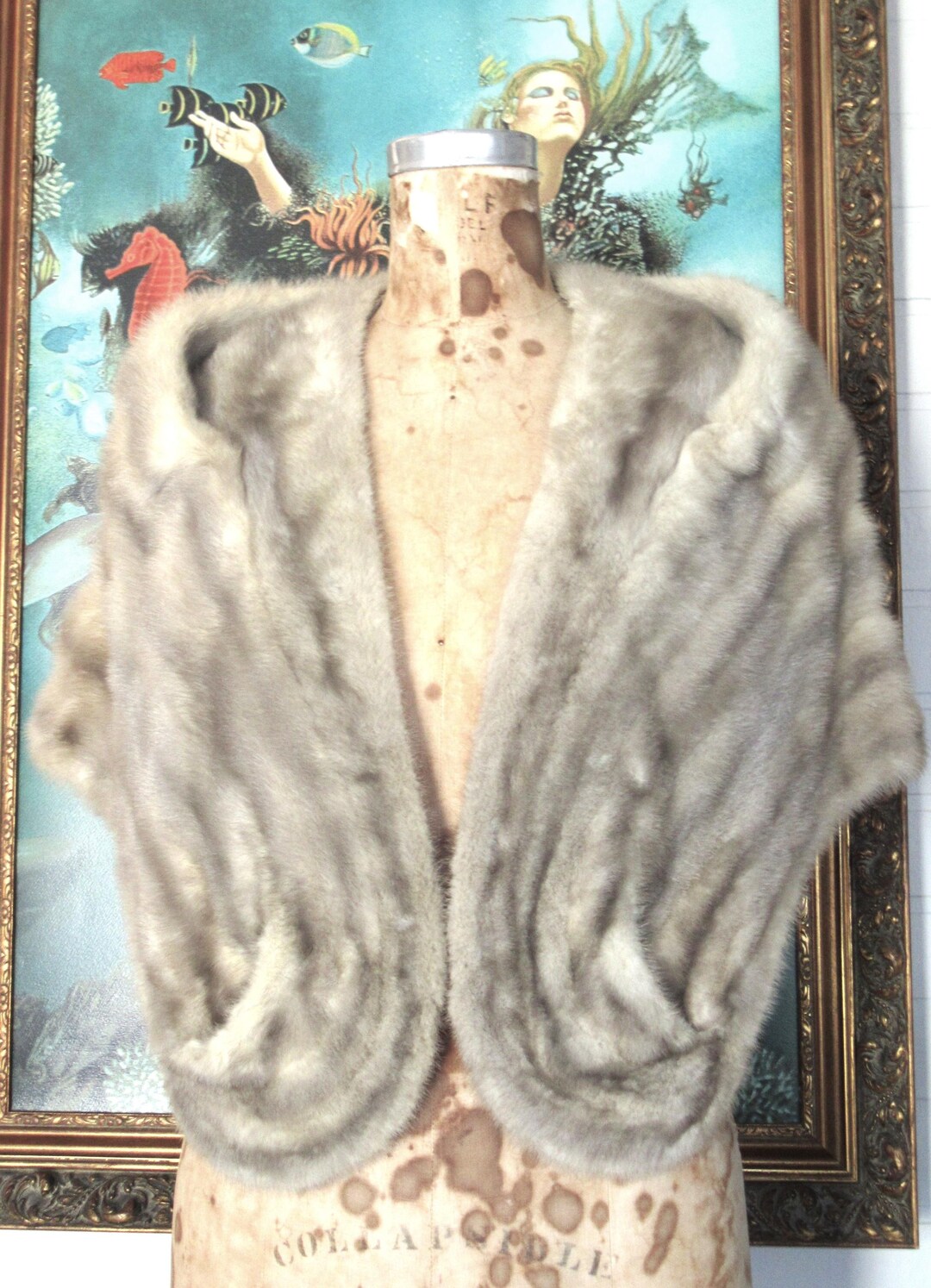 Vintage 1940-50s Blue Mink Natural Cerulean Emba Maas Bros. Cape/stole ...