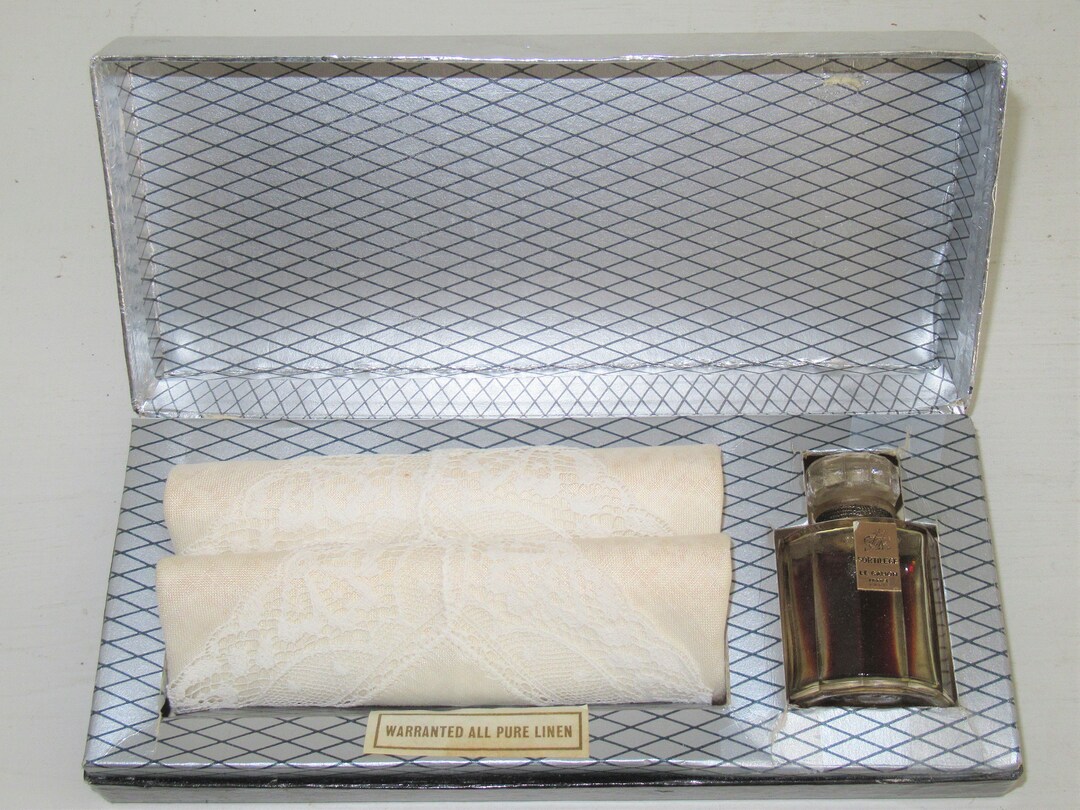 Antique 1930 sortilege Le Galion of Paris France Parfum & Hankerchief ...