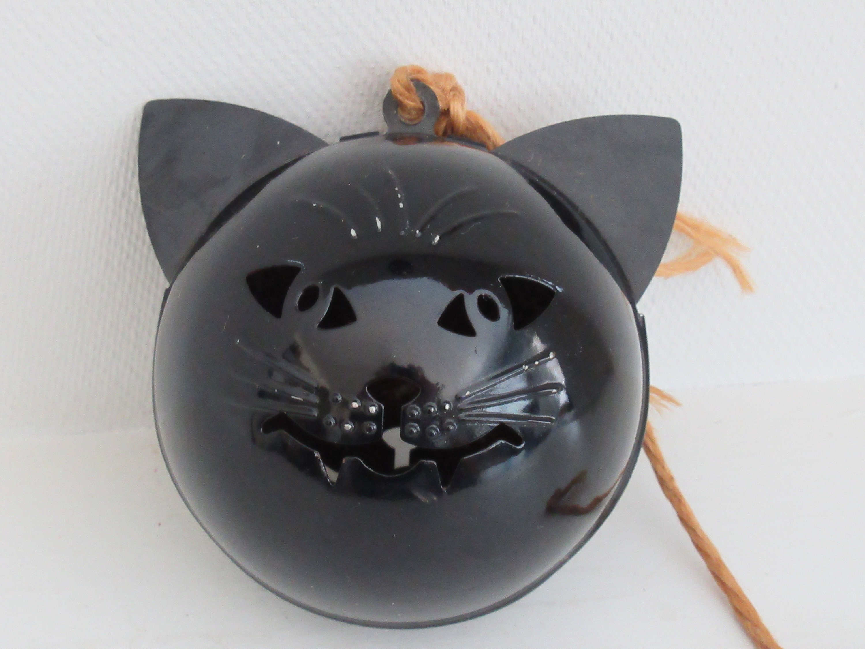 Vintage Halloween 1960's Black Cat Molded Pressed Metal Hanging ...