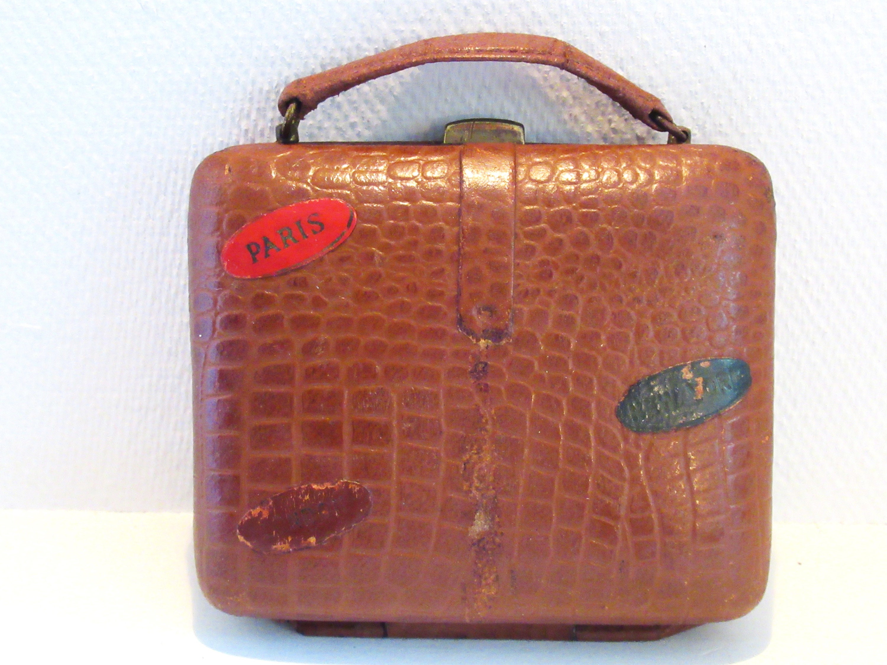 Vintage Mini Suitcase Clock 1930's German mauthe 7 Jewel Wind up Travel ...