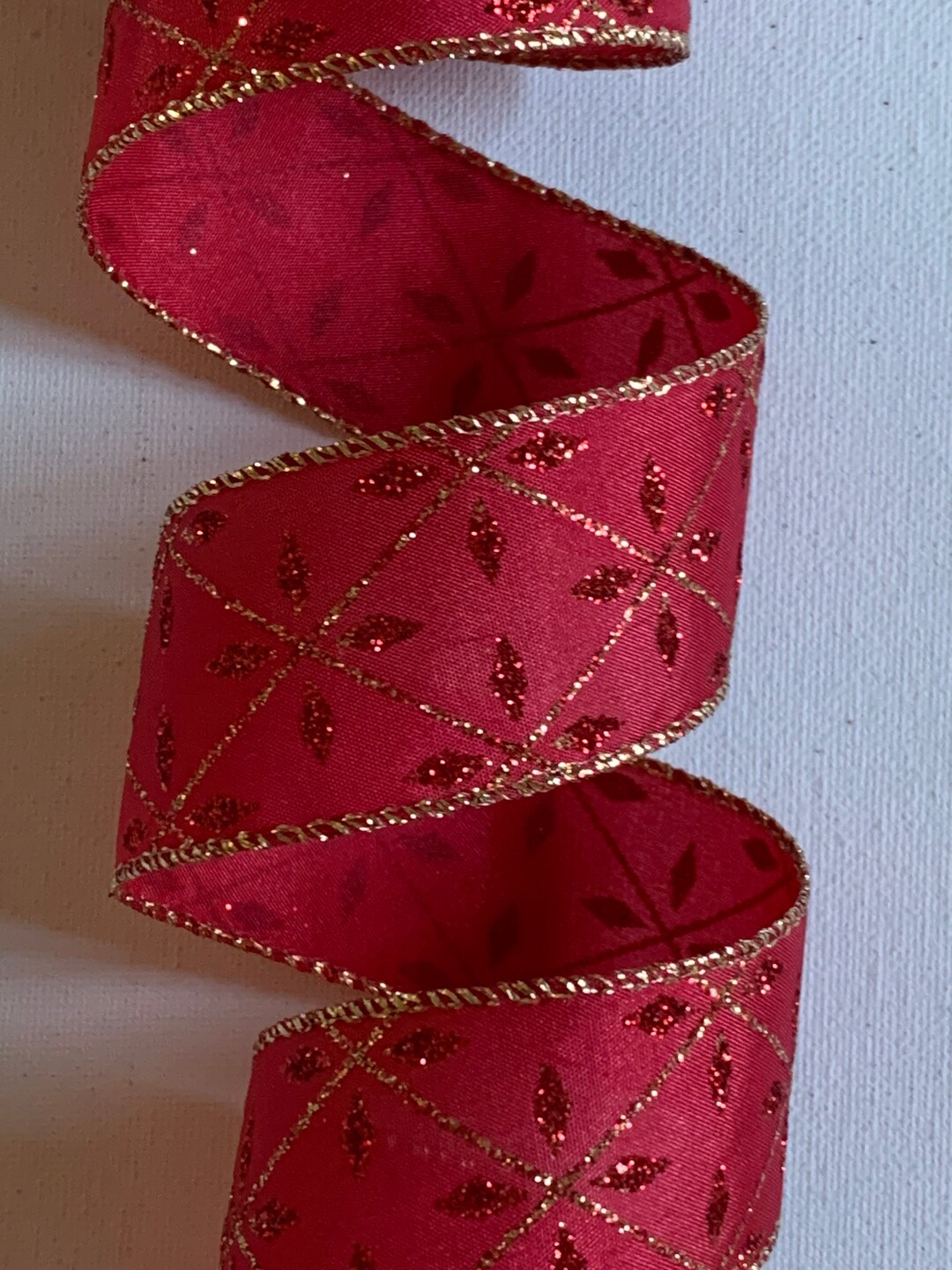 1.5 Red Ribbon Red and Gold Glitter Accents Wired Edges 10 Yards - Etsy