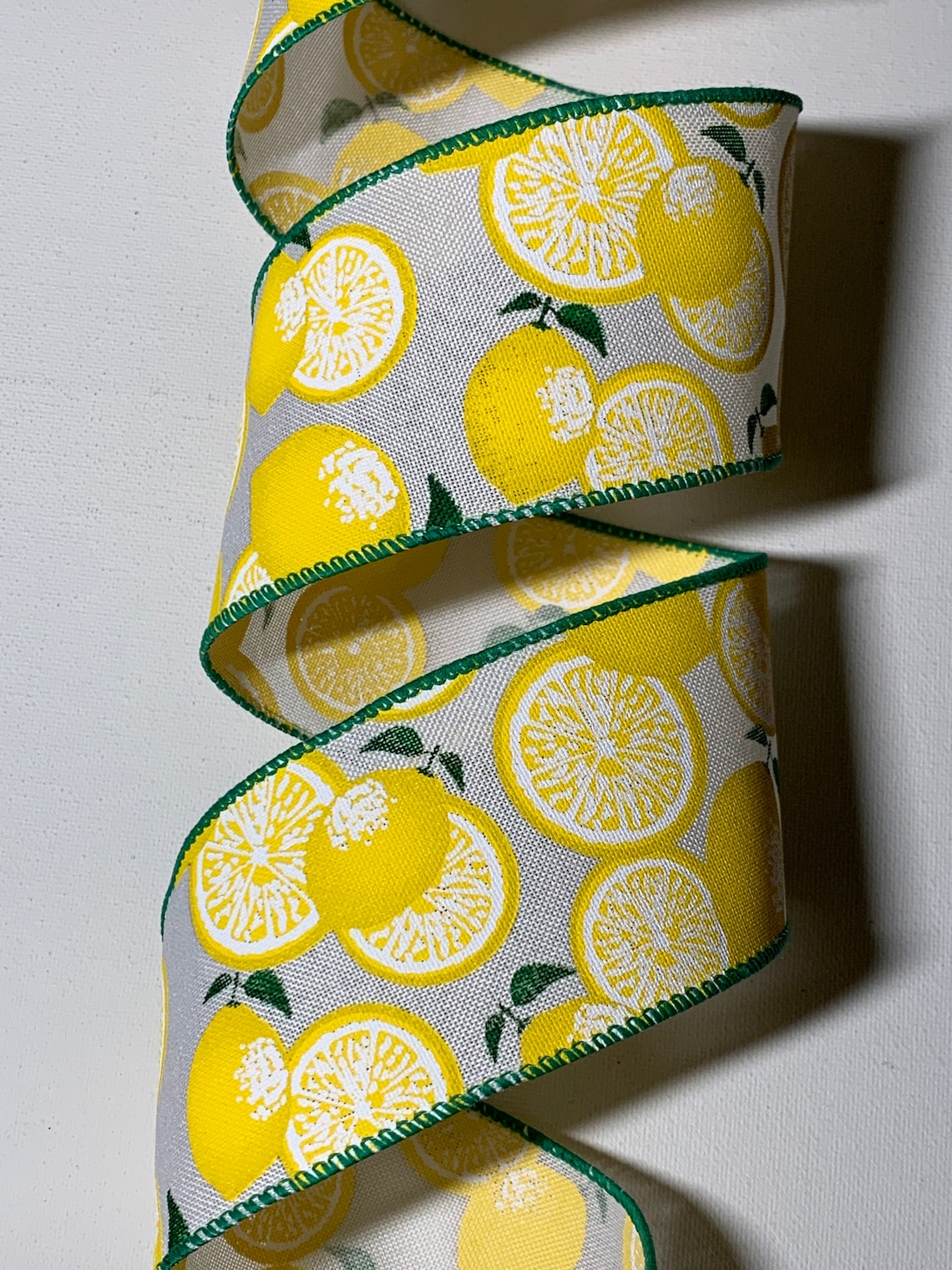 2.5 Lemons on White Linen Ribbon Lemon Ribbon Wired | Etsy