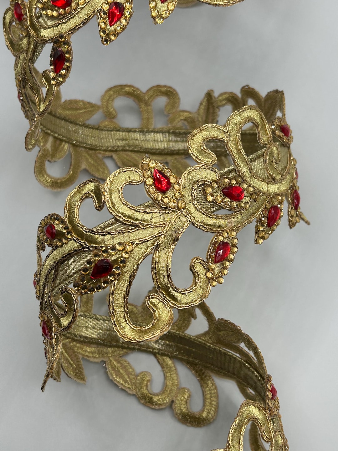 3" Embellished Embroidery Ribbon ~ Gold and Red ~ Farrisilk ~ Center ...