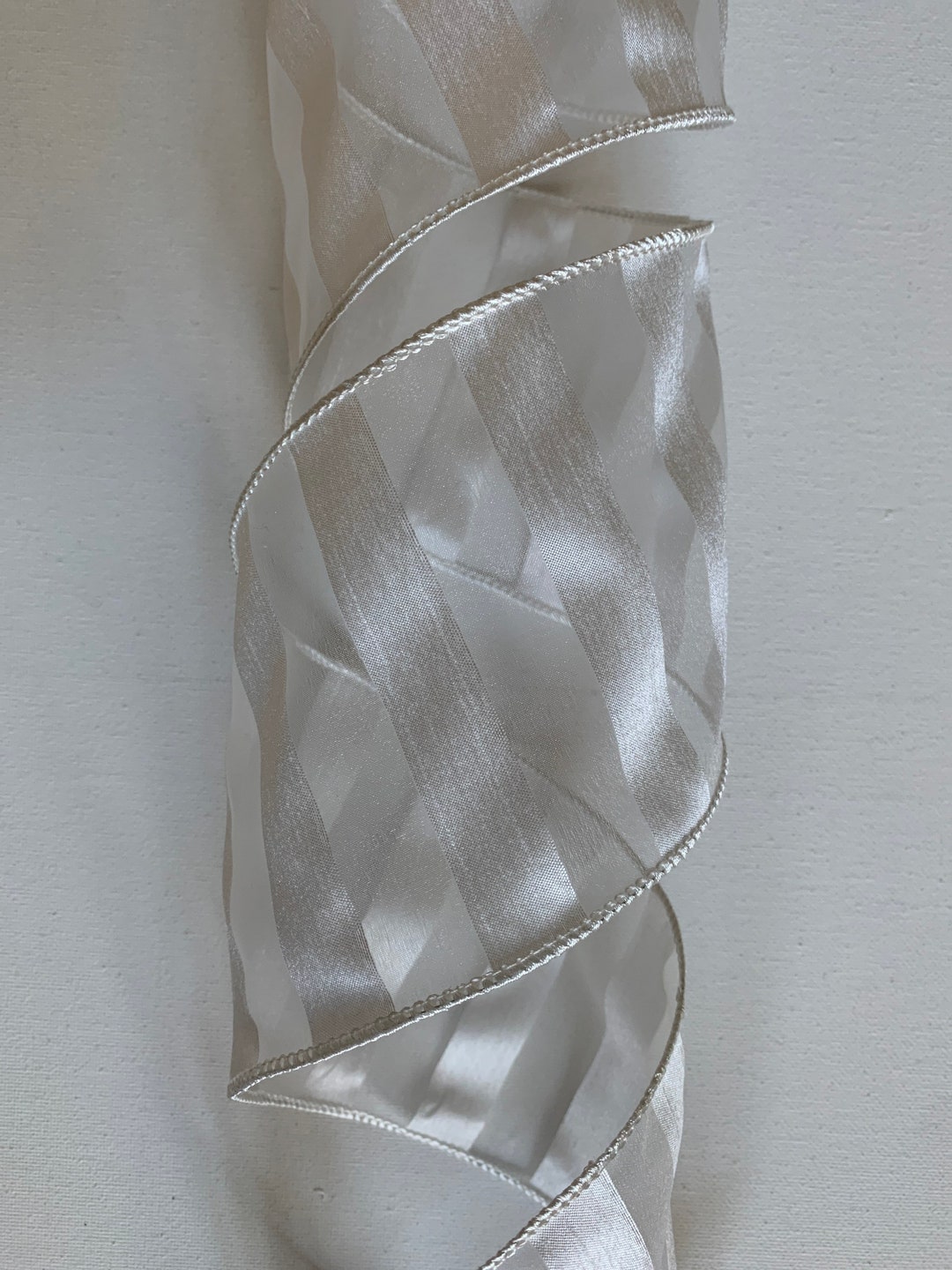 2.5" or 4" Sheer White Striped Ribbon ~ Wired Ribbon ~ D Stevens ~ 10 ...