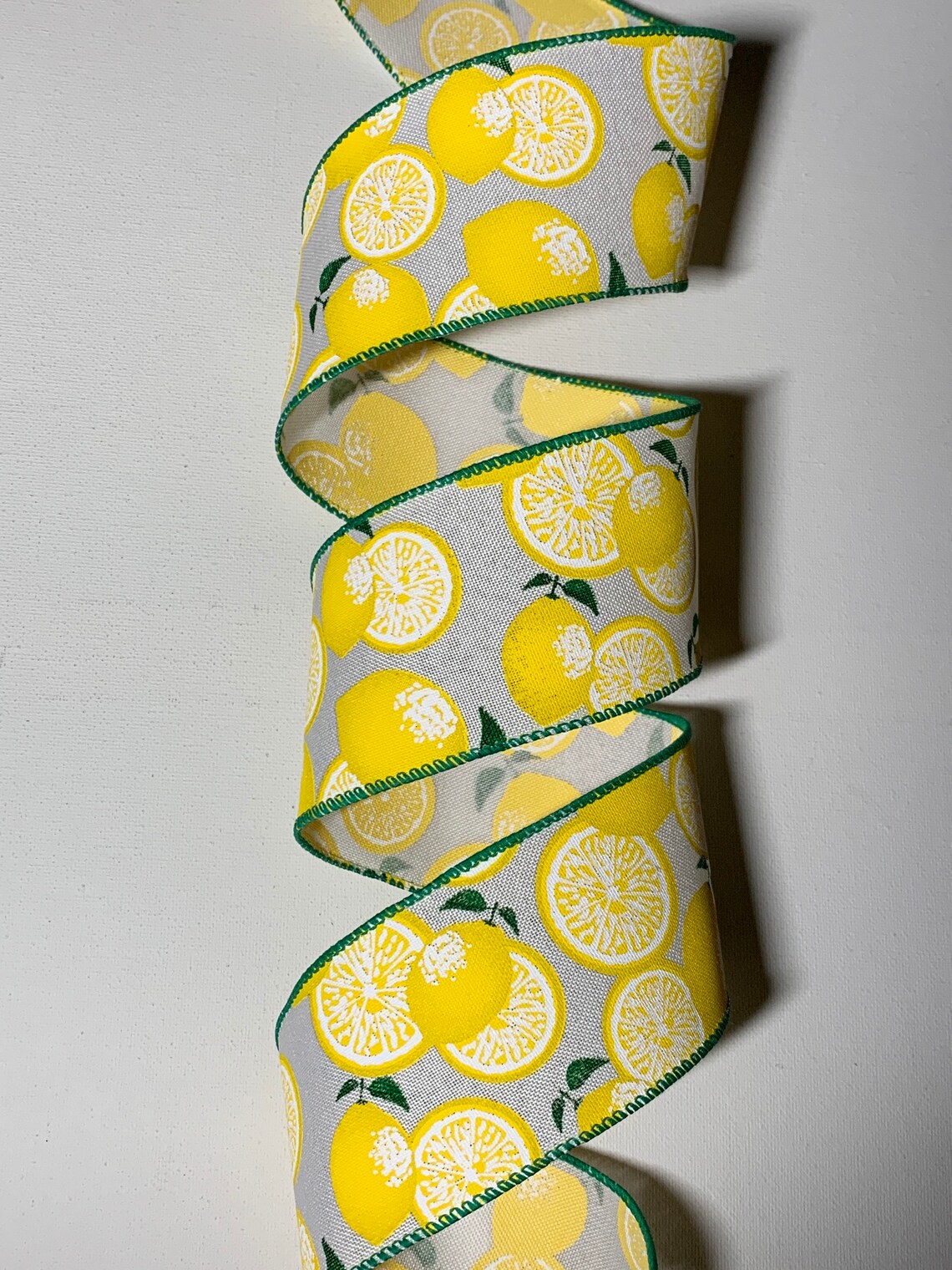 2.5 Lemons on White Linen Ribbon Lemon Ribbon Wired - Etsy