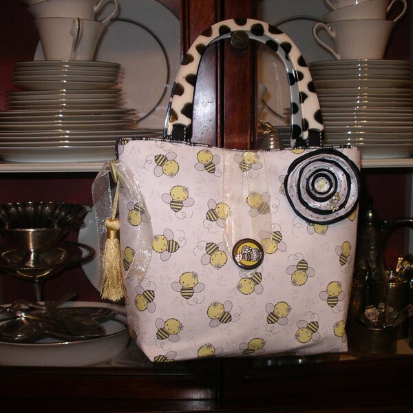 Bee Handbags - Etsy