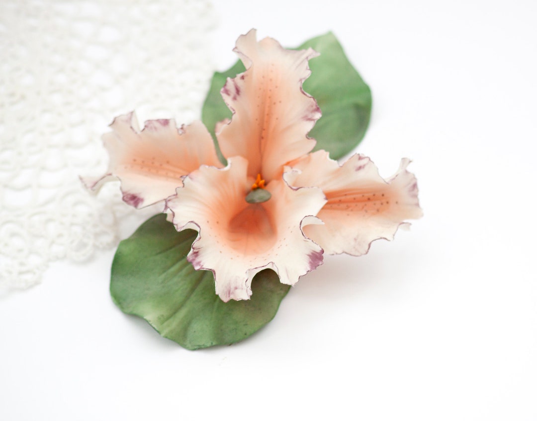 Capodimonte Italy Sculptured Iris | Dimensional Porcelain Flower - Etsy