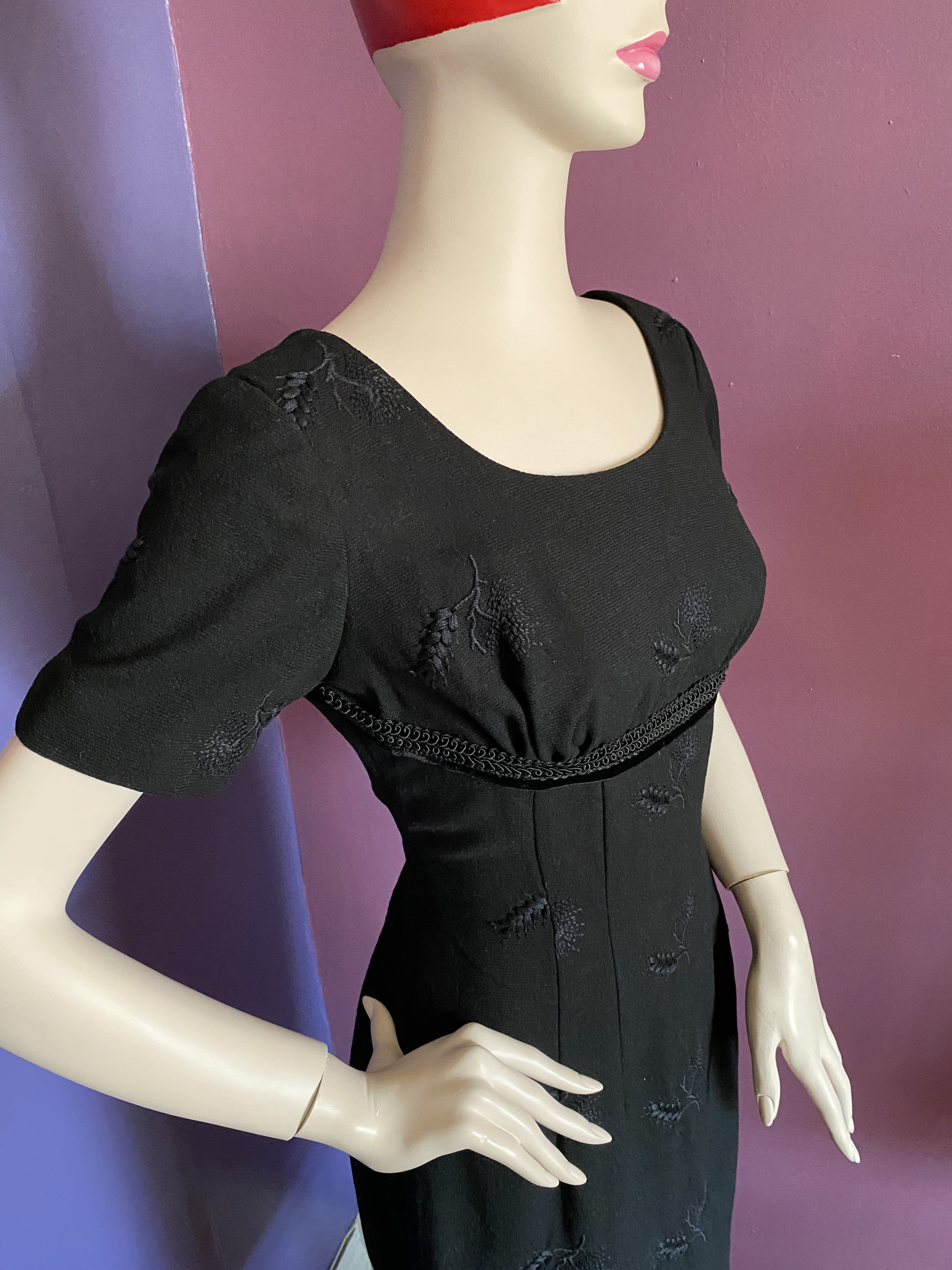 Vintage 1950s Embroidered Black Wiggle Dress Designer LBD S | Etsy