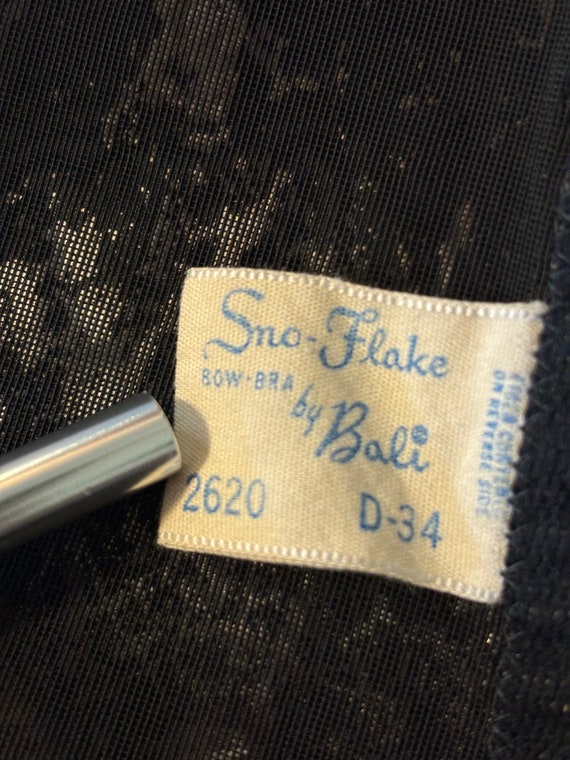 Vintage 1950s Black Lace Bullet Bra Bali Sno flake 34D - Gem